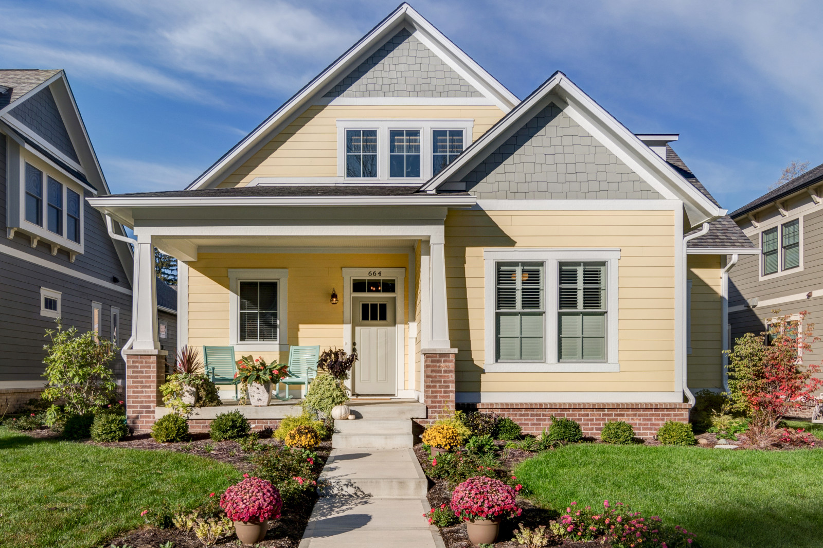 9 Best Yellow Exterior Color Schemes to Increase Curb Appeal – JimenezPhoto