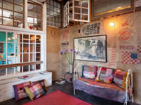 13 Awesome Interior Windows between Rooms for Both Function and Look ...