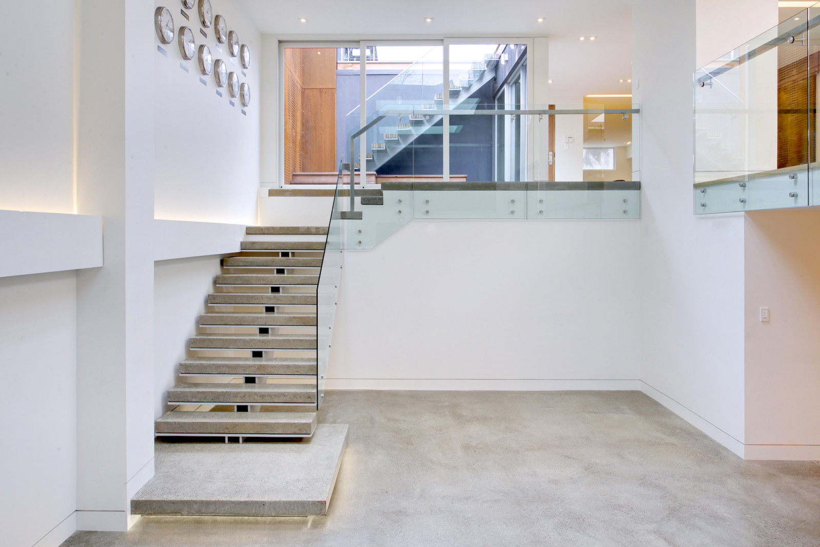 15 Unique Open Staircase to Basement Ideas for an Astonishing Interior ...